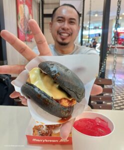 MB Gangjeong Chicken Burger Marrybrown | Bro Framestone